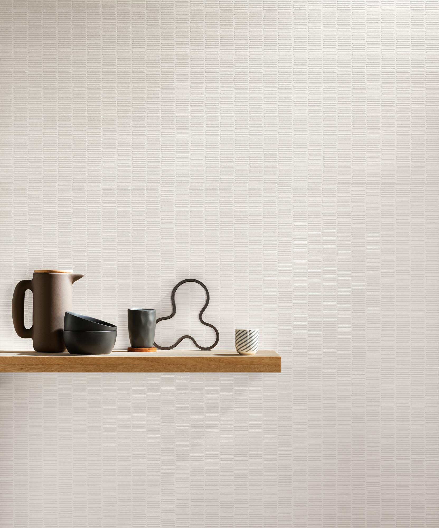 Aplomb Mesh 20" x 48" White (M) | Products | AKDO