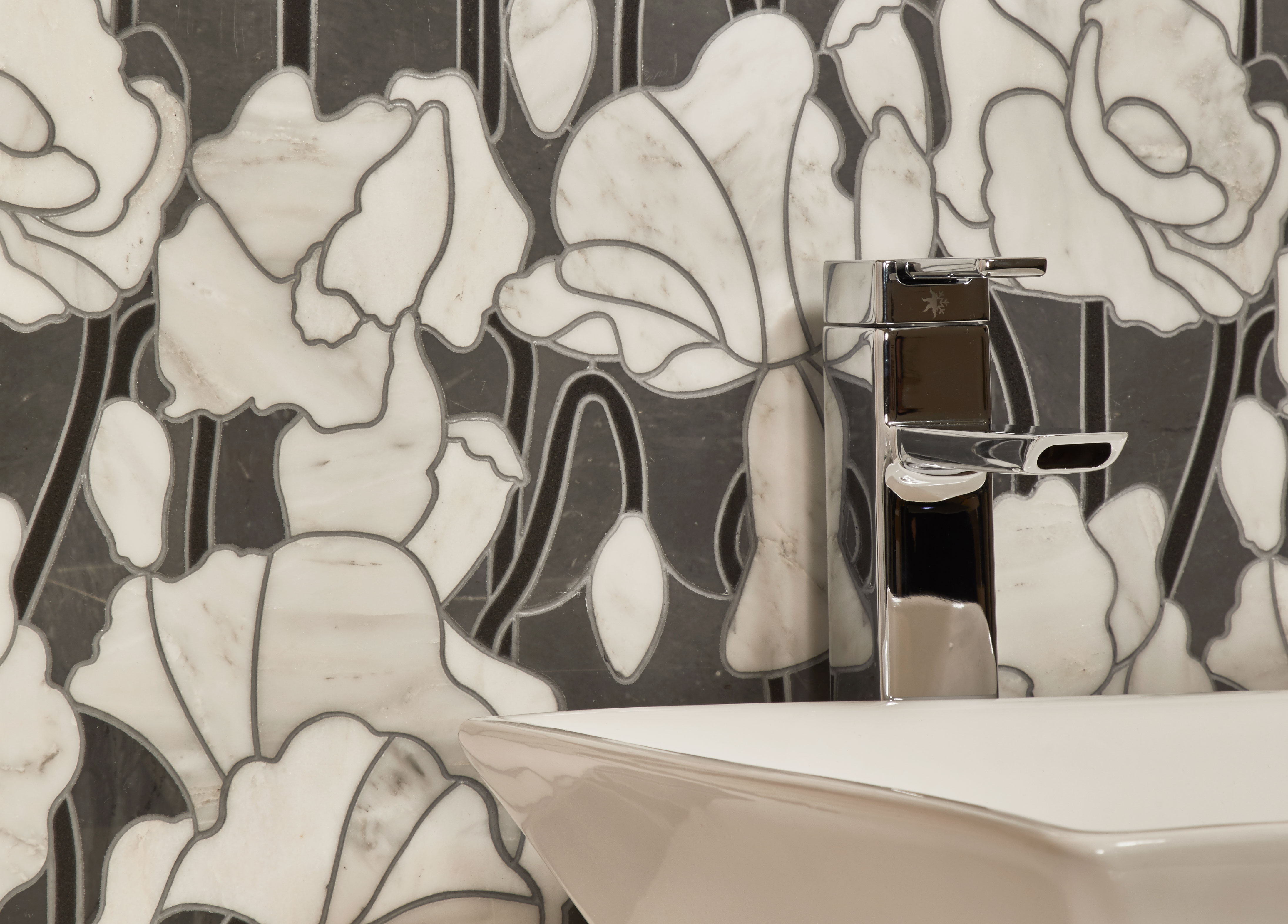 Carbon | Luxury and Design Glass Mosaic Tiles | AKDO