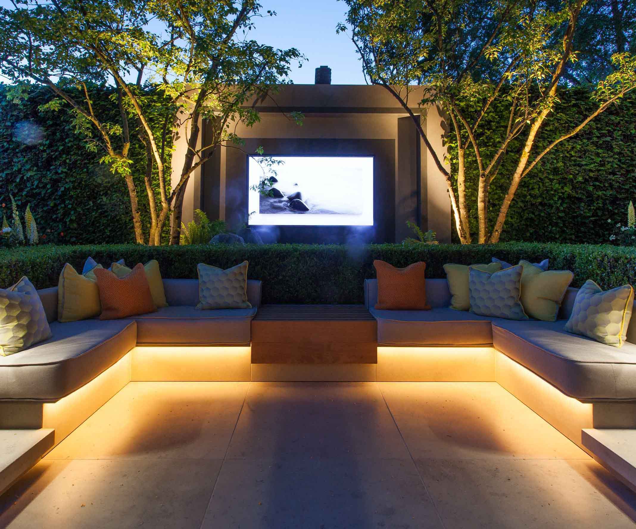 Contour HD Ultra-slim LED Strip IP67 - John Cullen Lighting