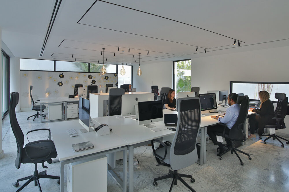 Vorsa Track 40 2024 - John Cullen Lighting