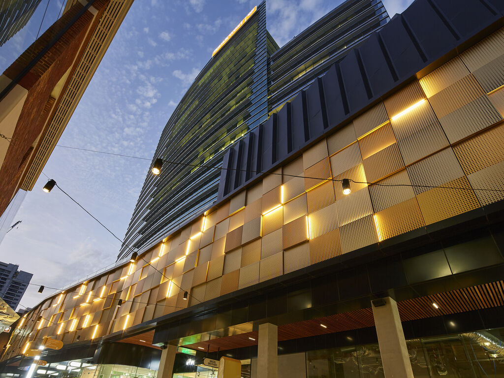 Raine Square, Australia - LIGMAN - TH