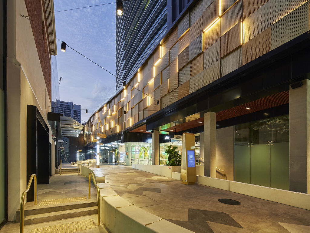 Raine Square, Australia - LIGMAN - TH