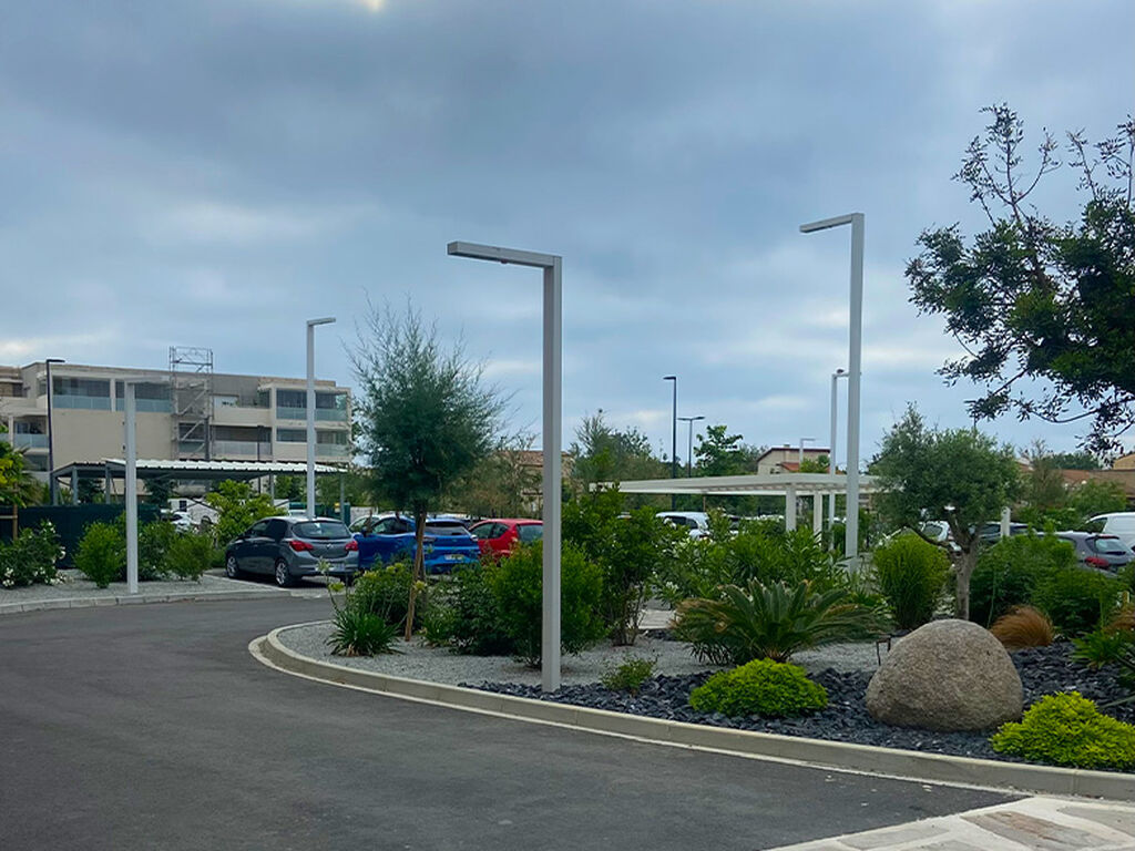 Le Parc des Cyclades, France - LIGMAN - EN