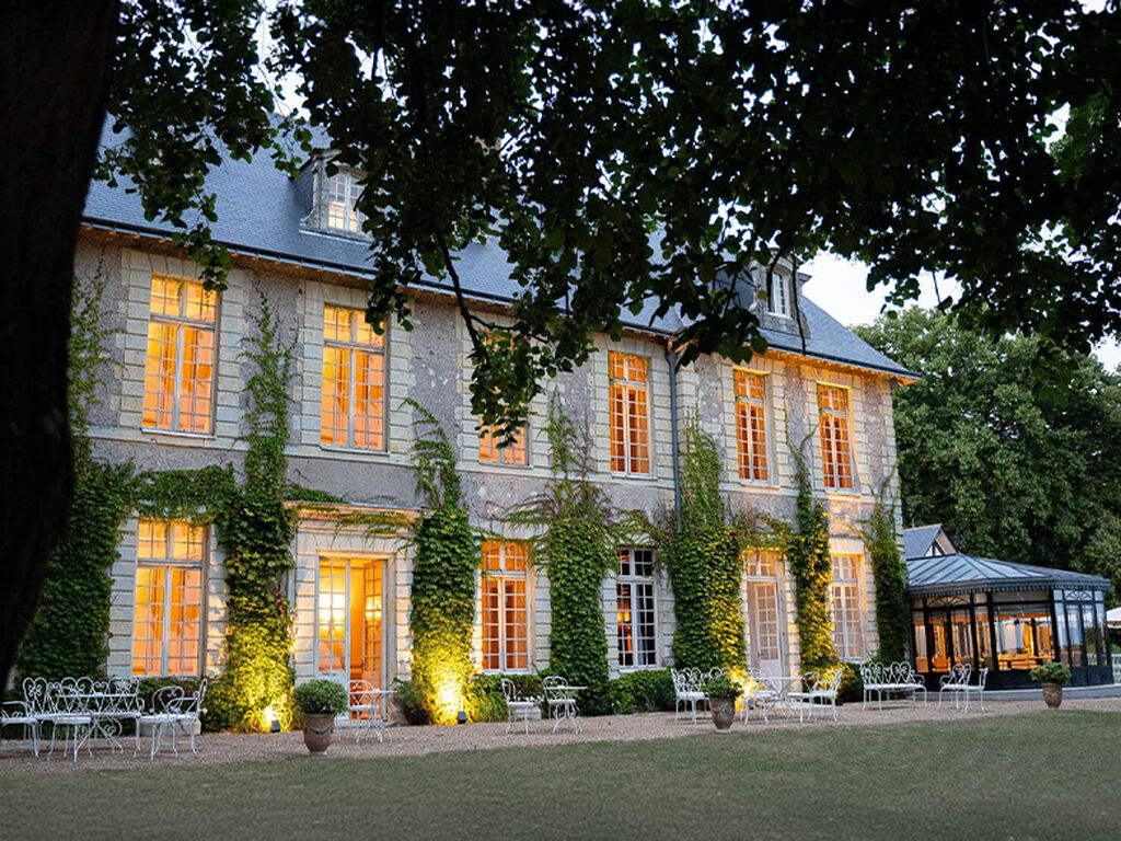 Chateau de Noirieux Briollay, France - LIGMAN - EN