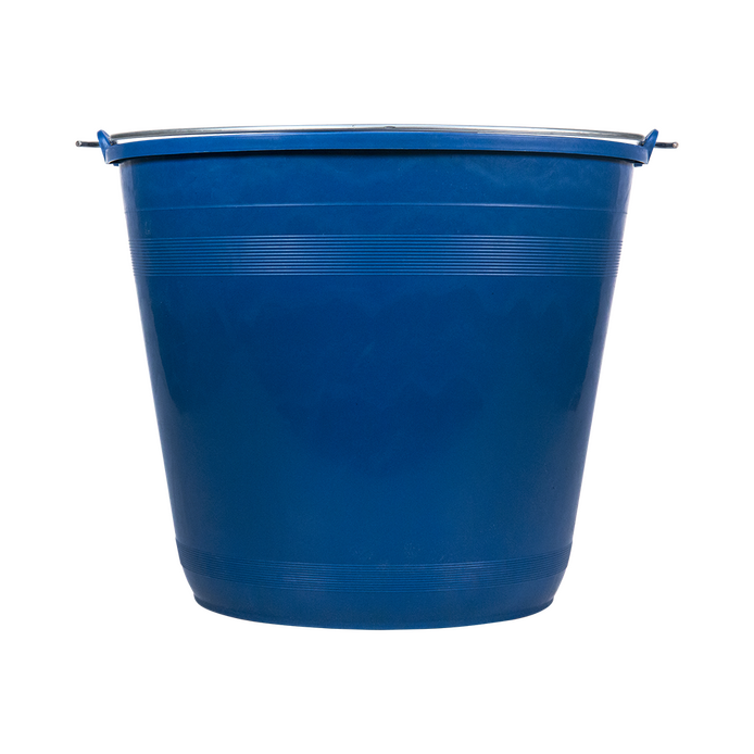 Blue polyethylene water bucket with metal handle / BKW | Bellota
