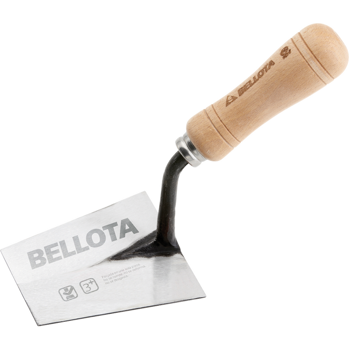 Square point trowel with wooden handle for tiling work / 5849 | Bellota