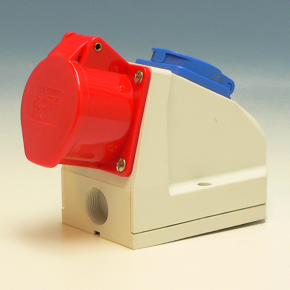 PCE CEE-form WCD combi RA 16A 5p 6h IP44 opbouw kopen? | Elektroshop.nl