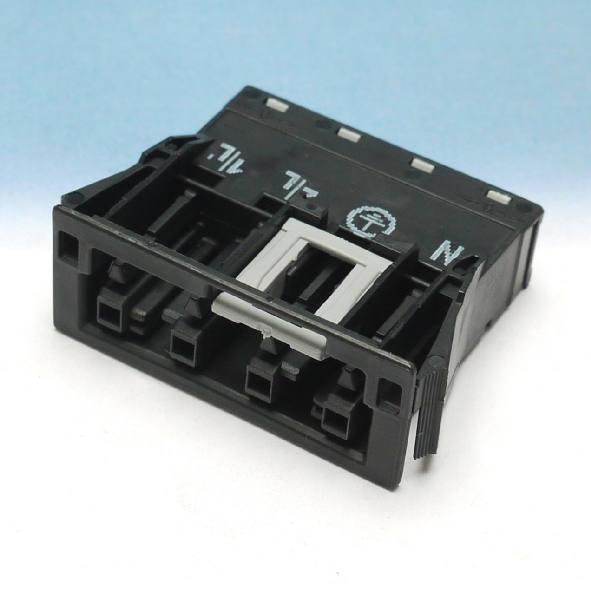 Wago 770-704 Steker Female Snap-In 4-Polig kopen? | InstallatieBalie.nl