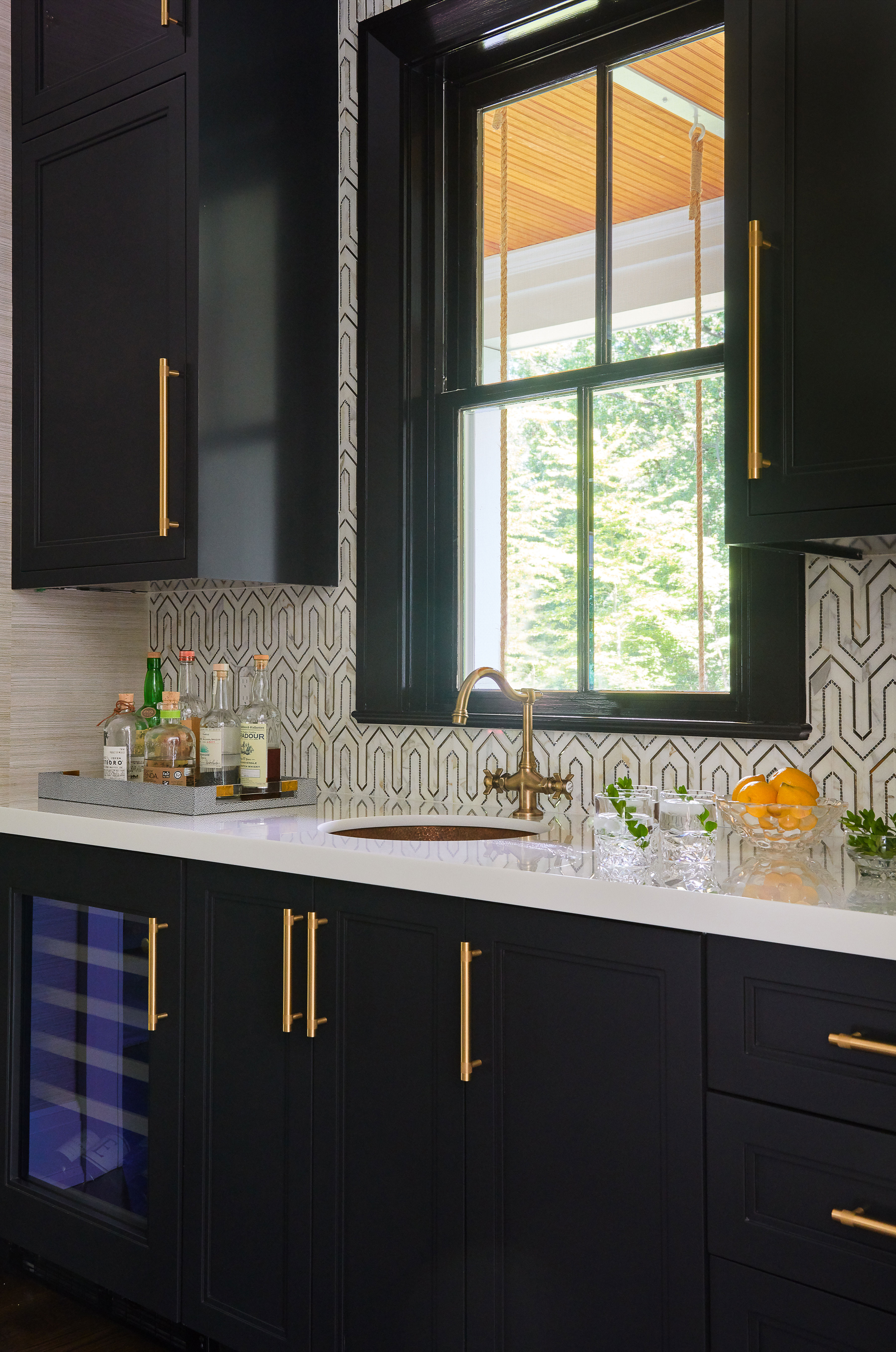 Allure Rug Mosaic Calacatta (P) w/ Bronze & Pewter Mirror | Products ...